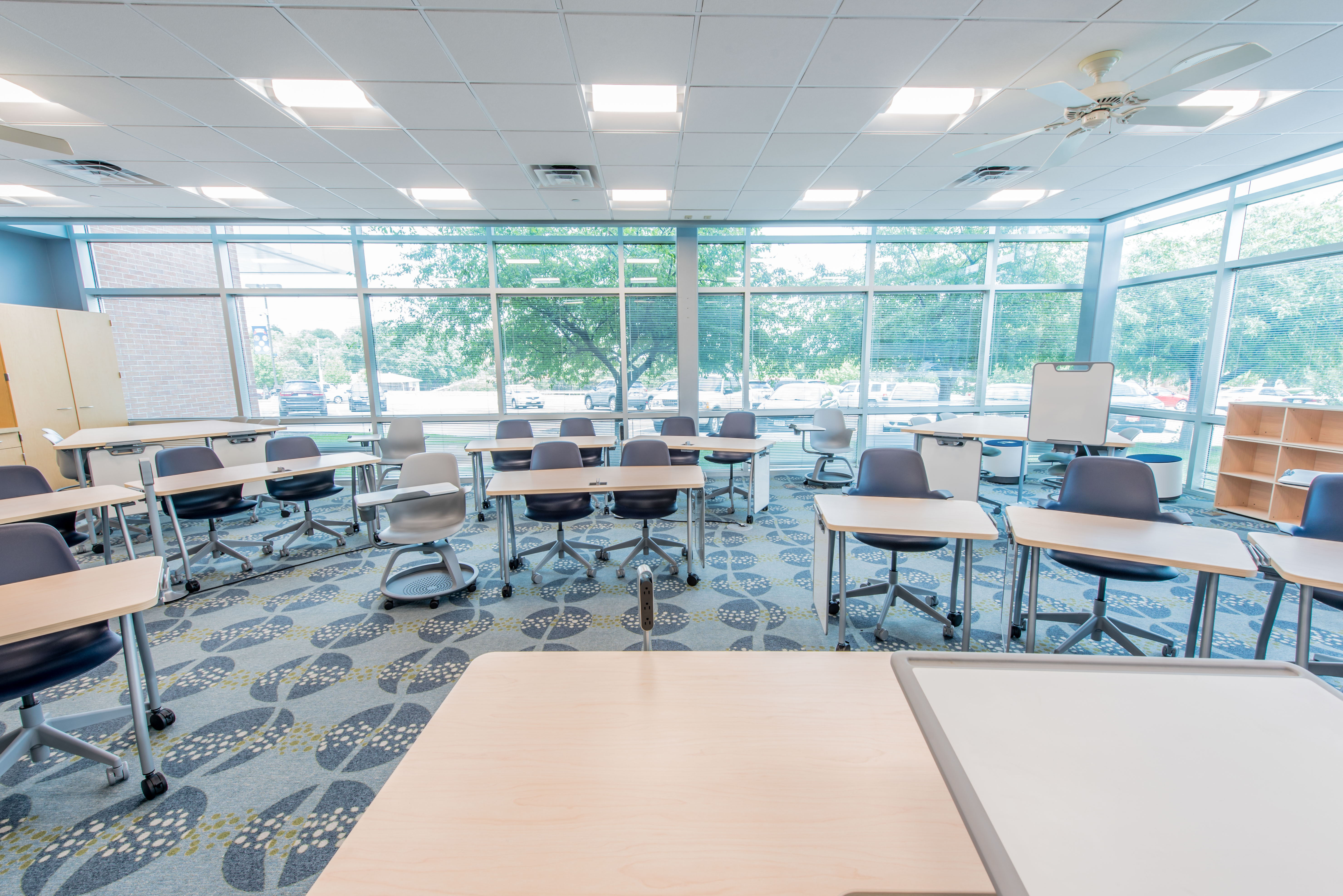 Methodist College: Active Learning Classroom - Sheppard's Business ...