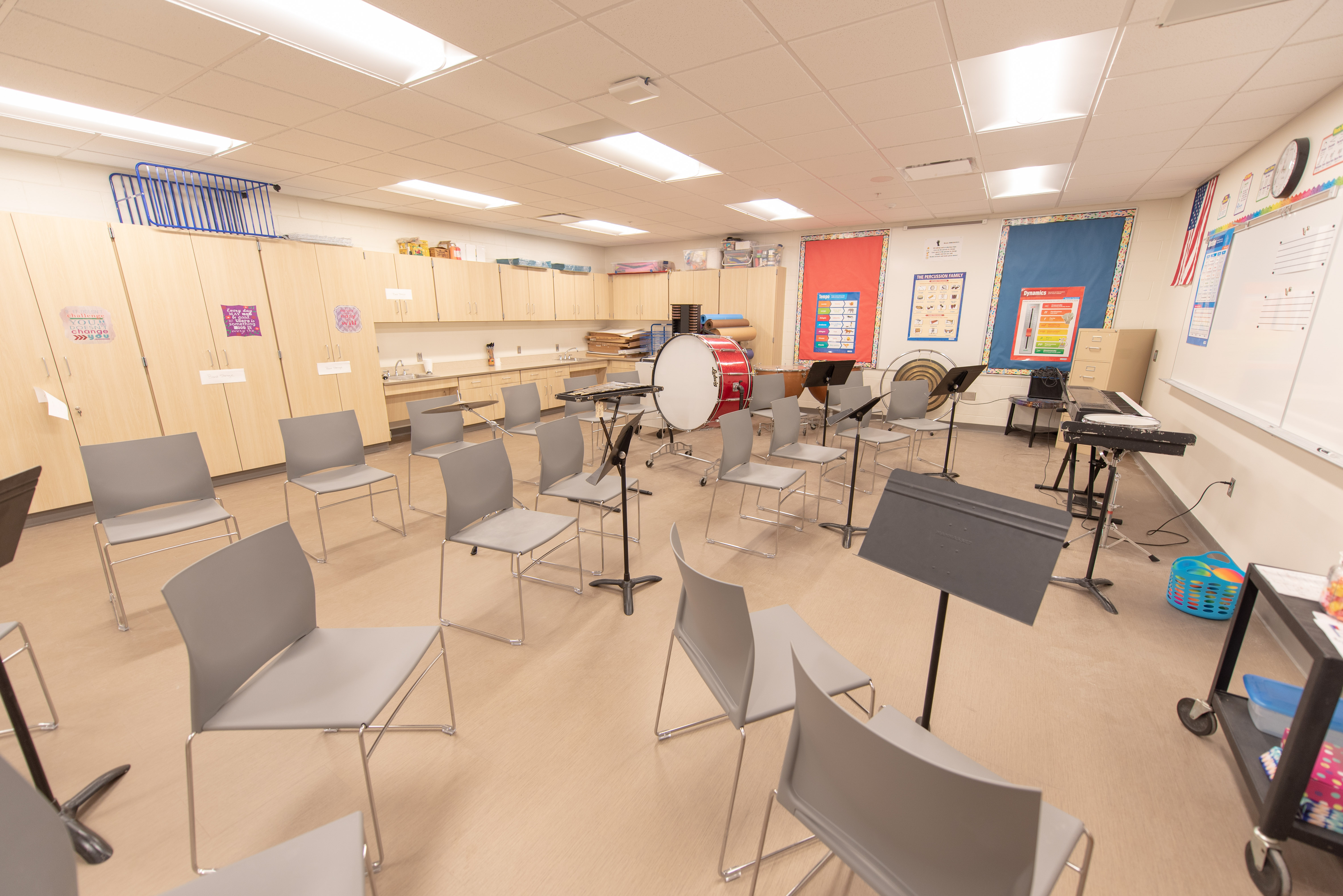 Adams Central Elementary School - Sheppard's Business Interiors